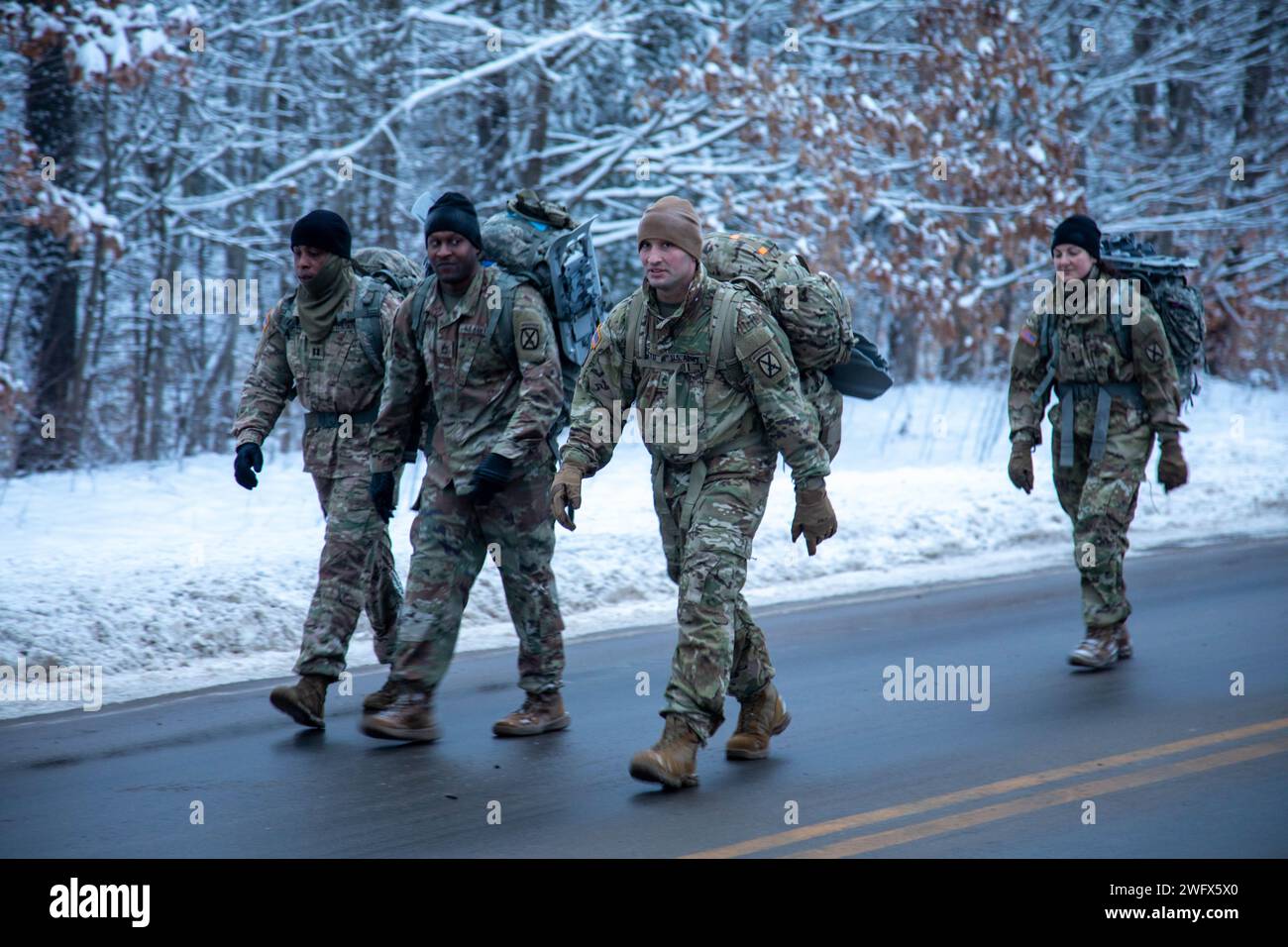 Leaders of the 10th Mountain Division Sustainment Brigade participate ...