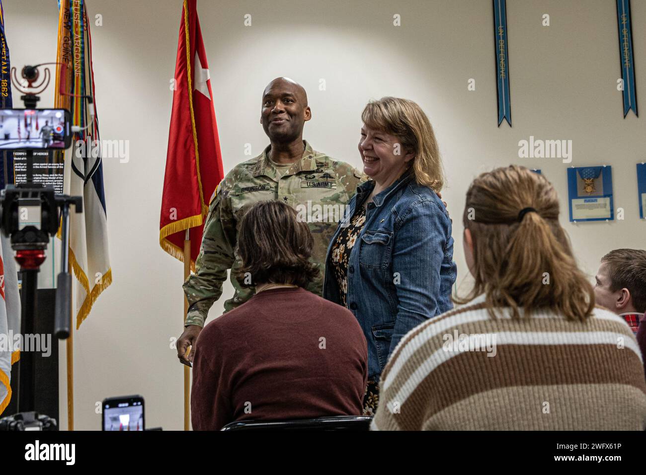 Hannah lewis hi-res stock photography and images - Alamy