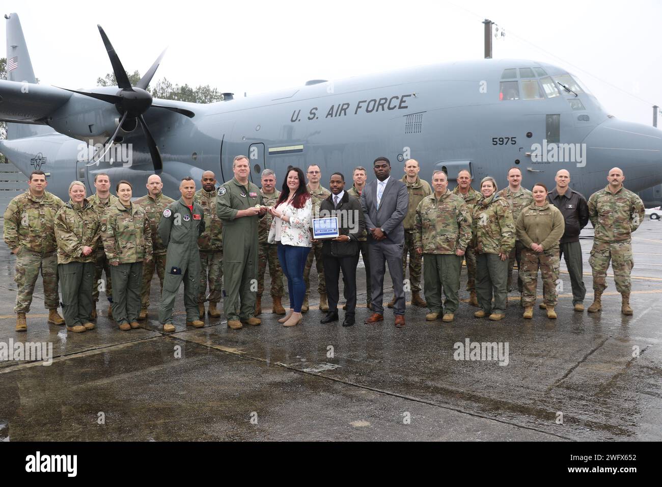 The 165th Airlift Wing conducts its inaugural flight of the new C-130J ...