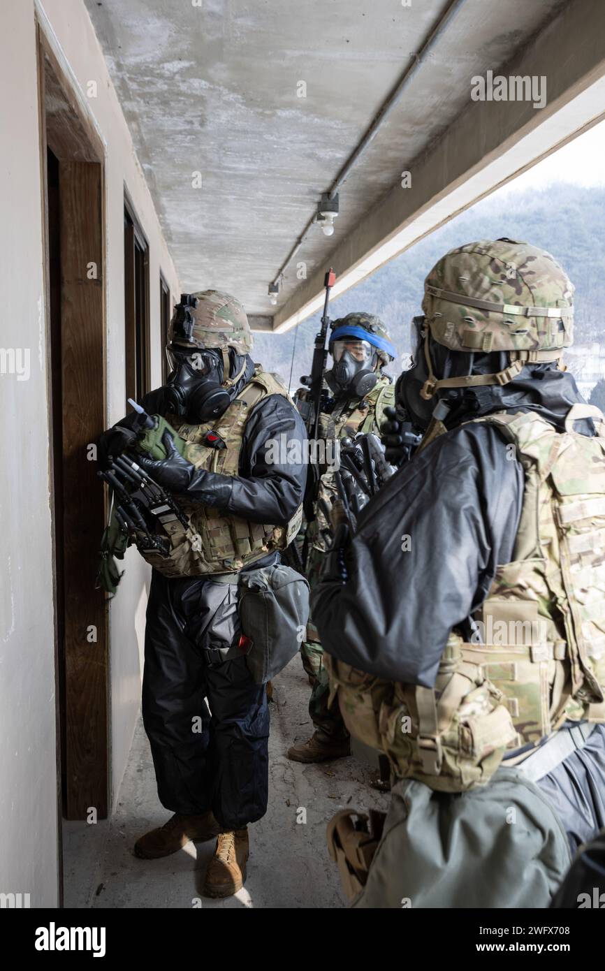 Soldiers assigned to 501st CBRN (Chemical, Biological, Radiological and ...