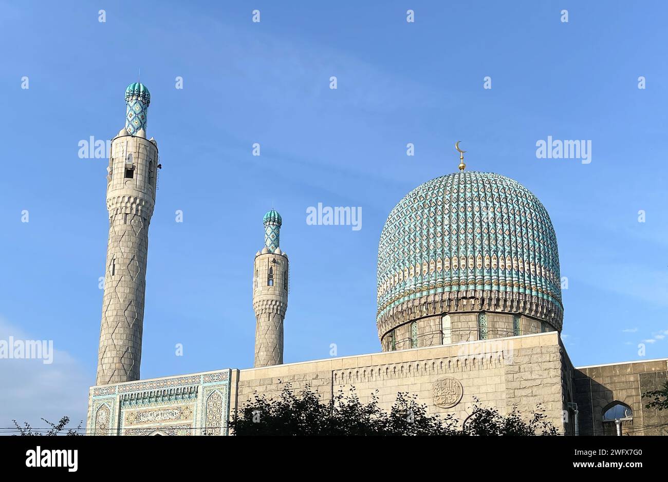 The dome of an Islamic mosque with the symbol of the hilal crescent ...