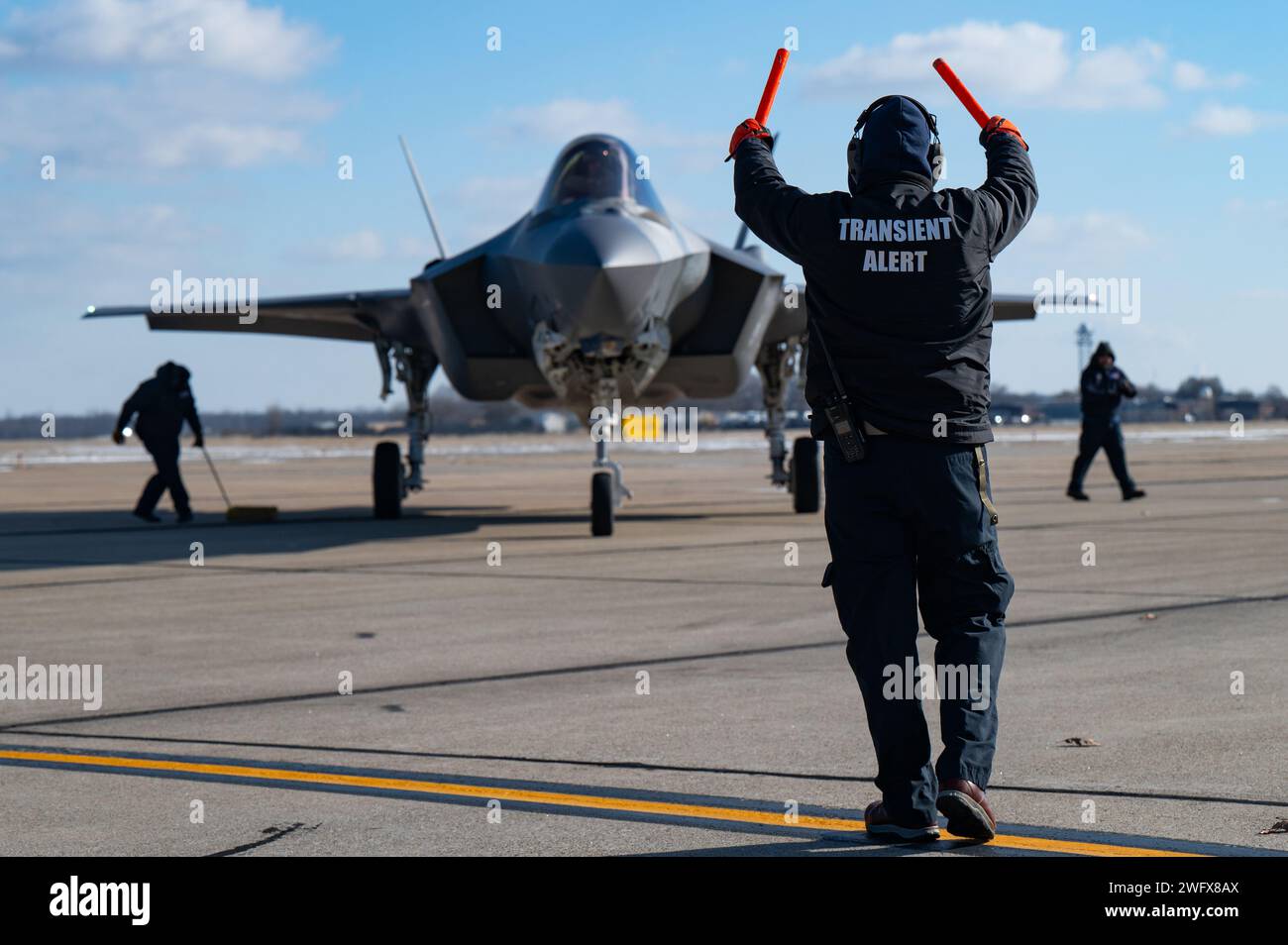 Keith Winter, 375th Operations Support Squadron transient alert ...