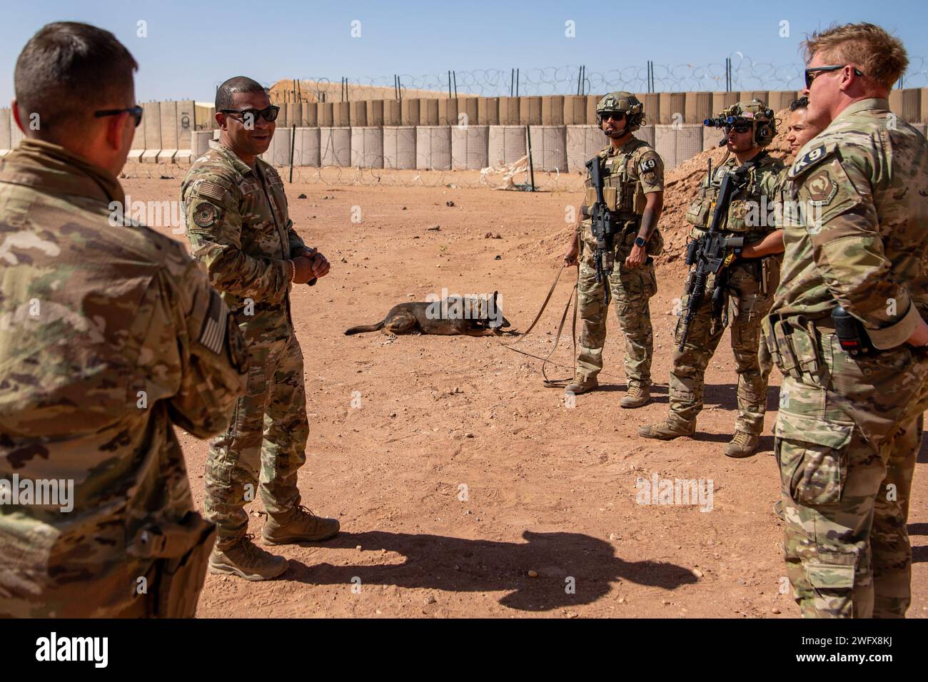 406 aew hi-res stock photography and images - Alamy