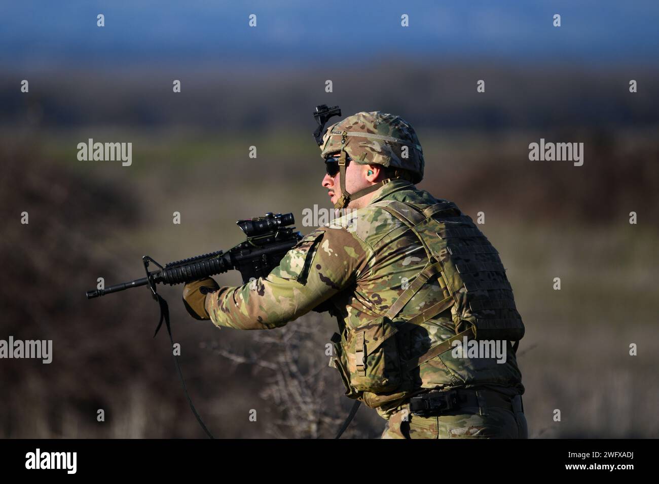 U.S. Army paratroopers assigned to the 173rd Brigade Support Battalion ...
