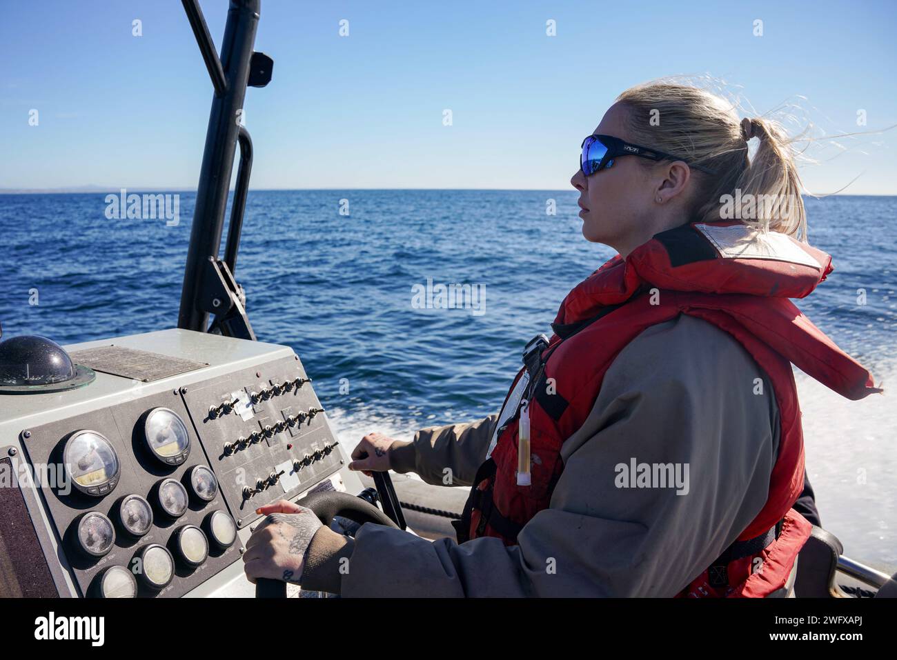 Boatswain’s Mate 1st Class Ashley Smith, from Las Cruces, New Mexico ...