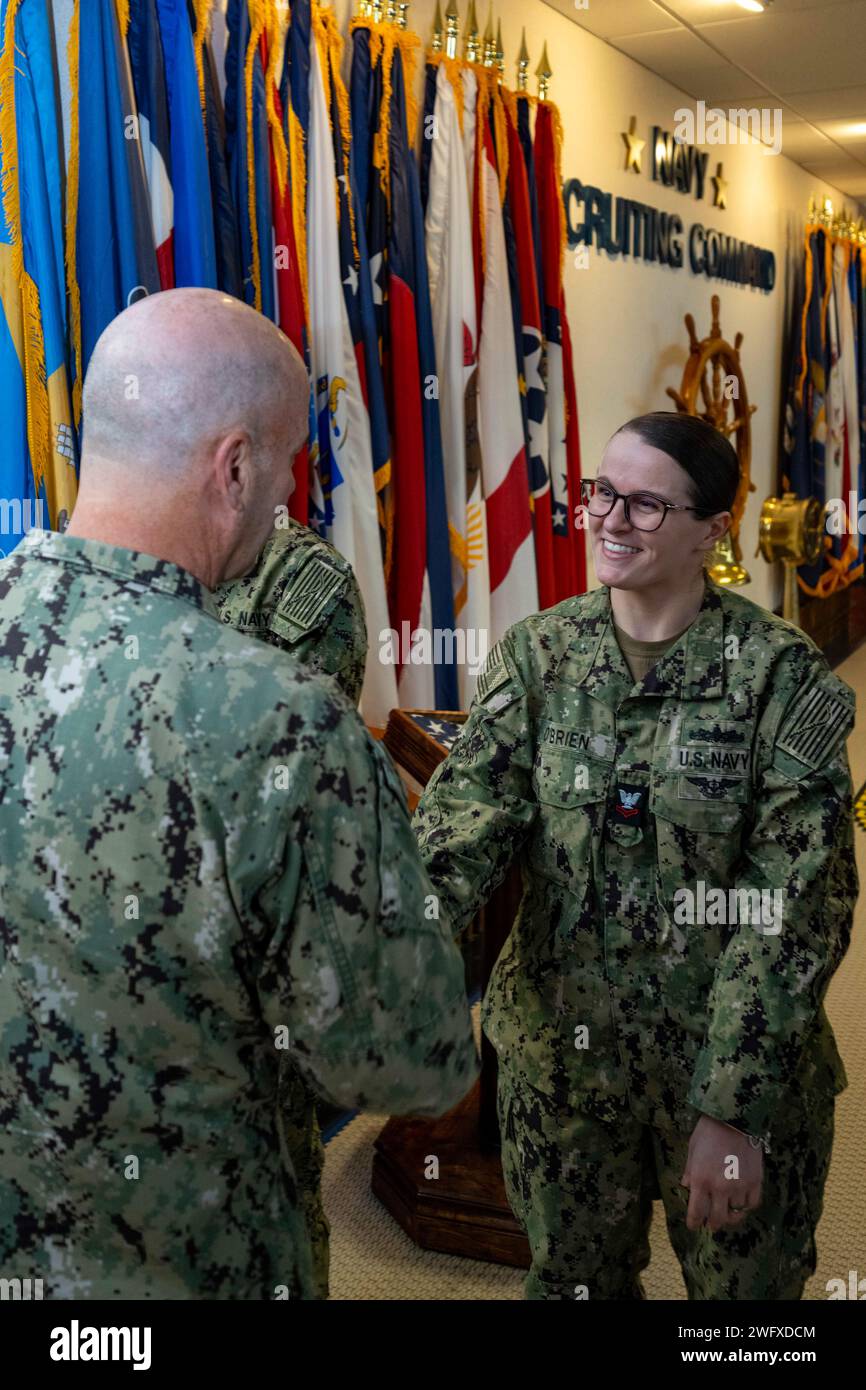 240130-N-TT671-1030 MILLINGTON, Tenn. (Jan. 30, 2024) Vice Chief of ...