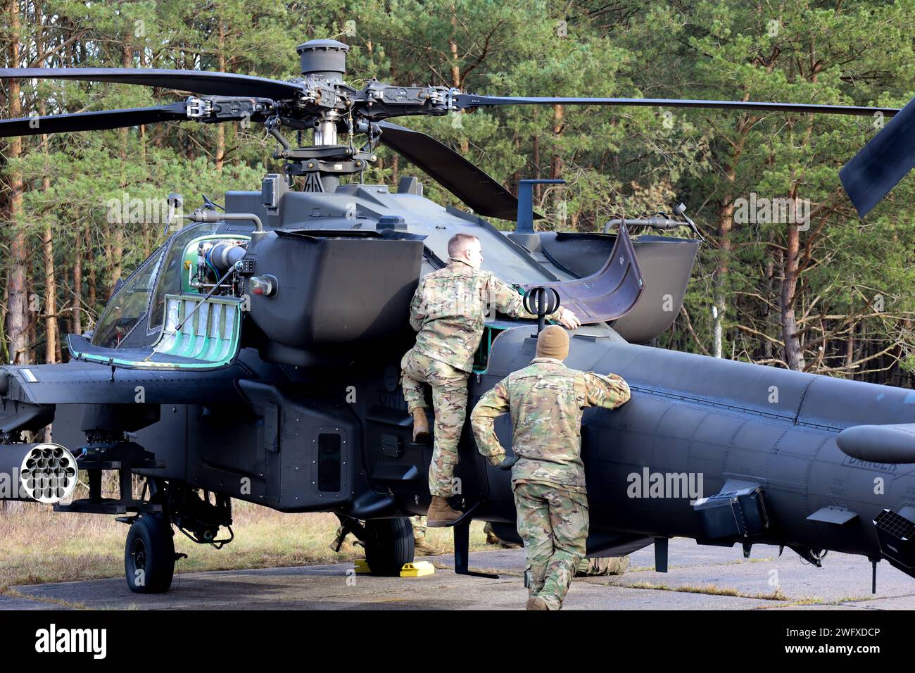 POLAND-- Soldiers from 1-6 ACS, Task Force Saber conduct scheduled ...