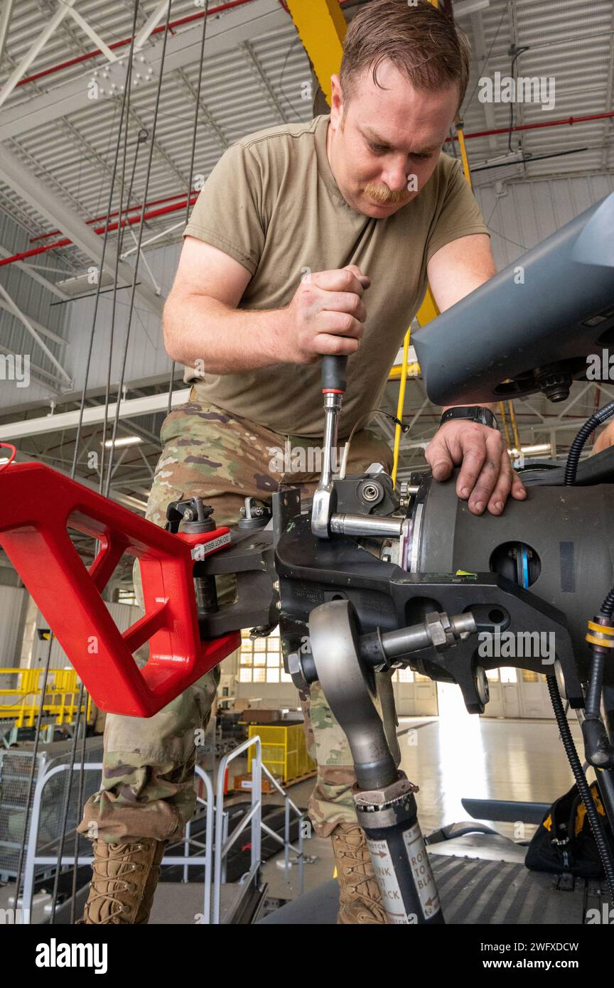 Tech. Sgt. Jeremy Ellison, 920th Aircraft Maintenance Squadron crew ...