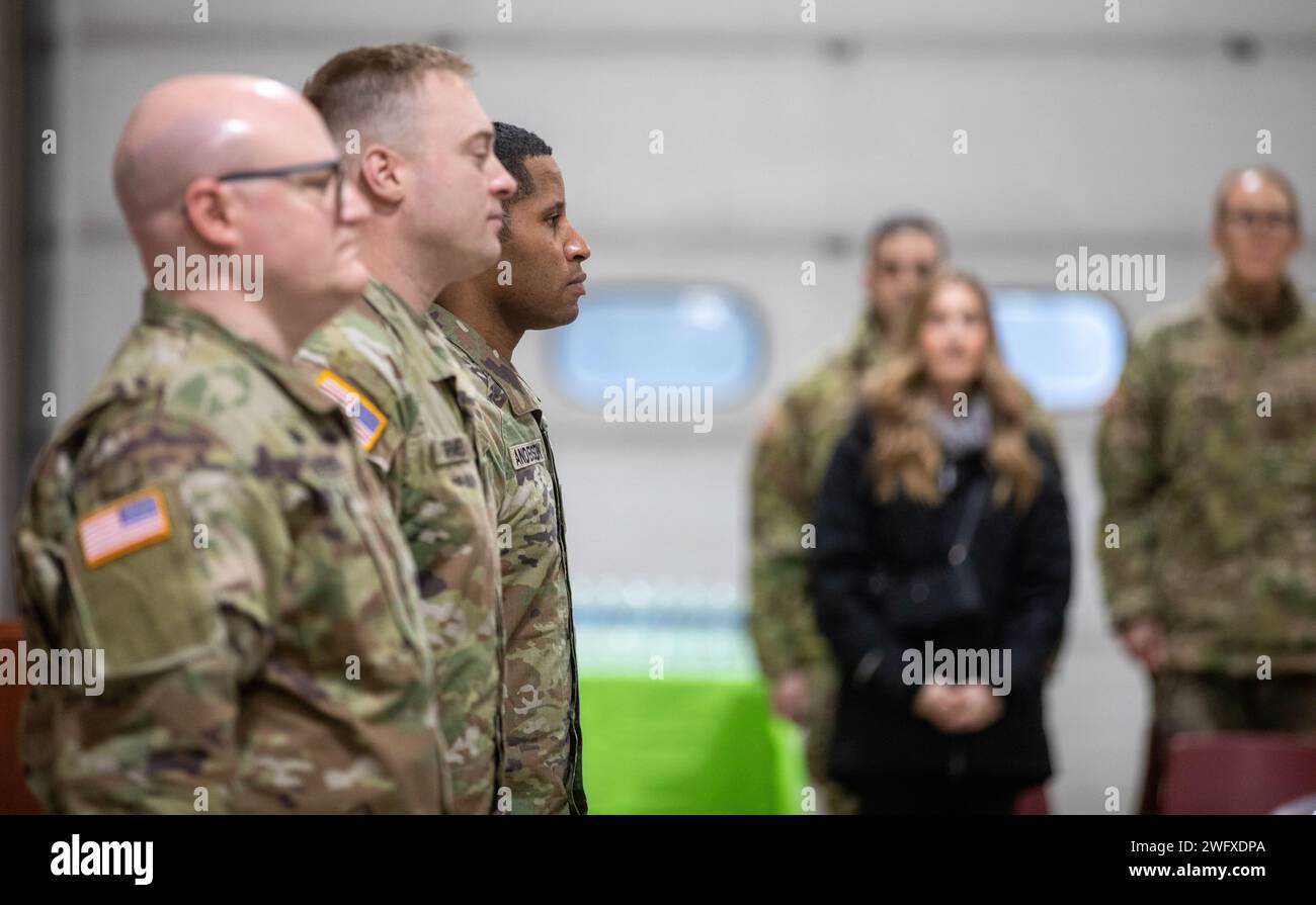 U.S. Army Soldier Staff Sgt. Marcel Arseneau, assigned to Bravo Company ...