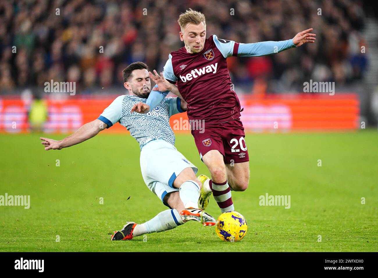 Lewis bowen hi-res stock photography and images - Alamy