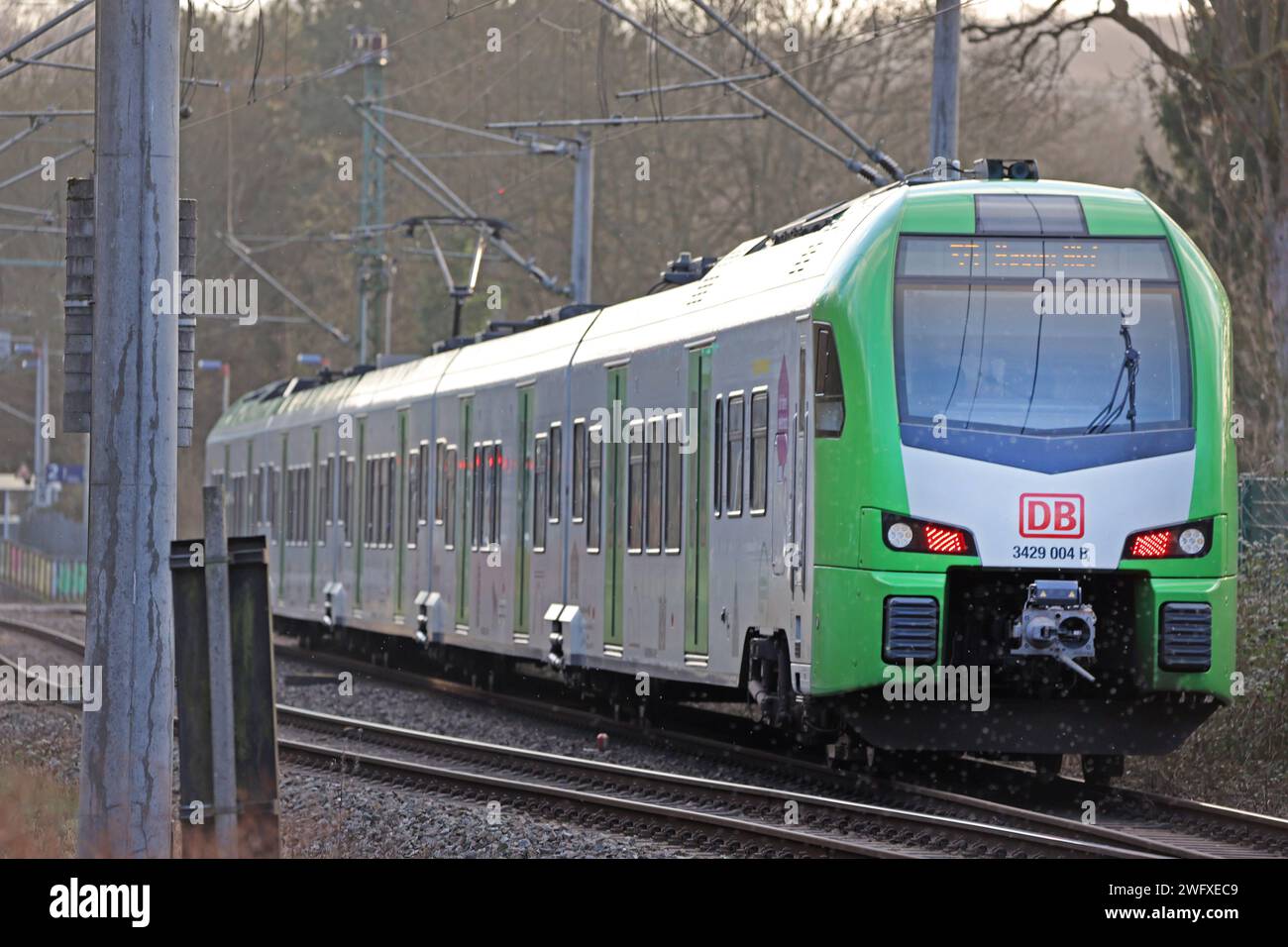 Linie s9 hi-res stock photography and images - Alamy