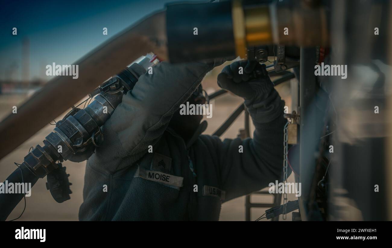 Soldiers from the 96th Aviation Support Battalion, 101st Airborne ...