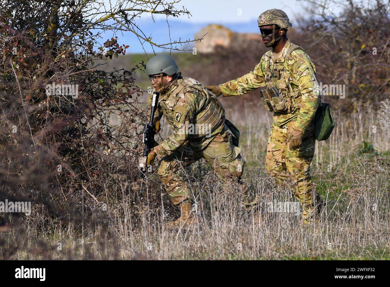 U.S. Army paratroopers assigned to the 173rd Brigade Support Battalion ...