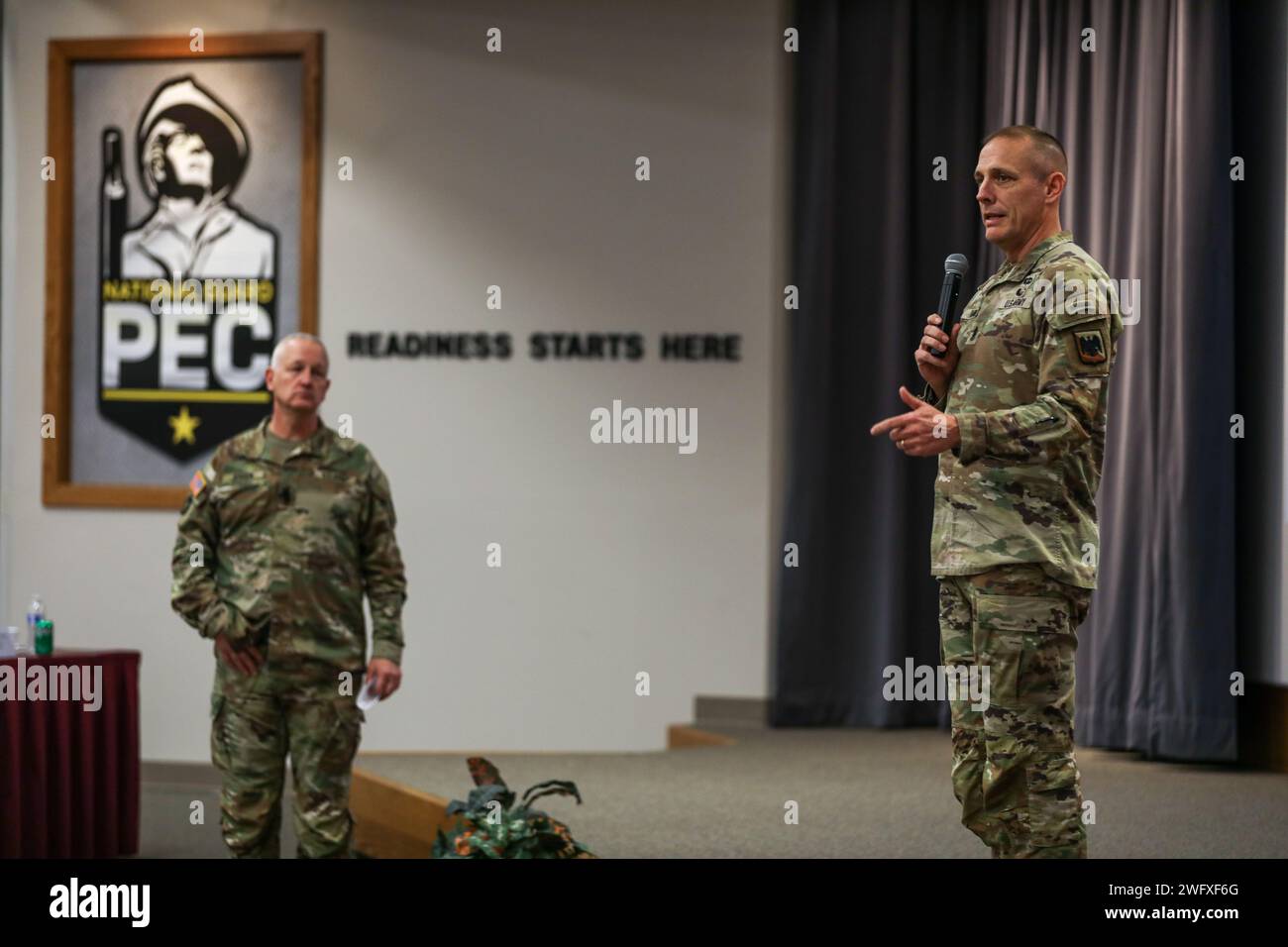 Command sergeant major of the army hi-res stock photography and images ...