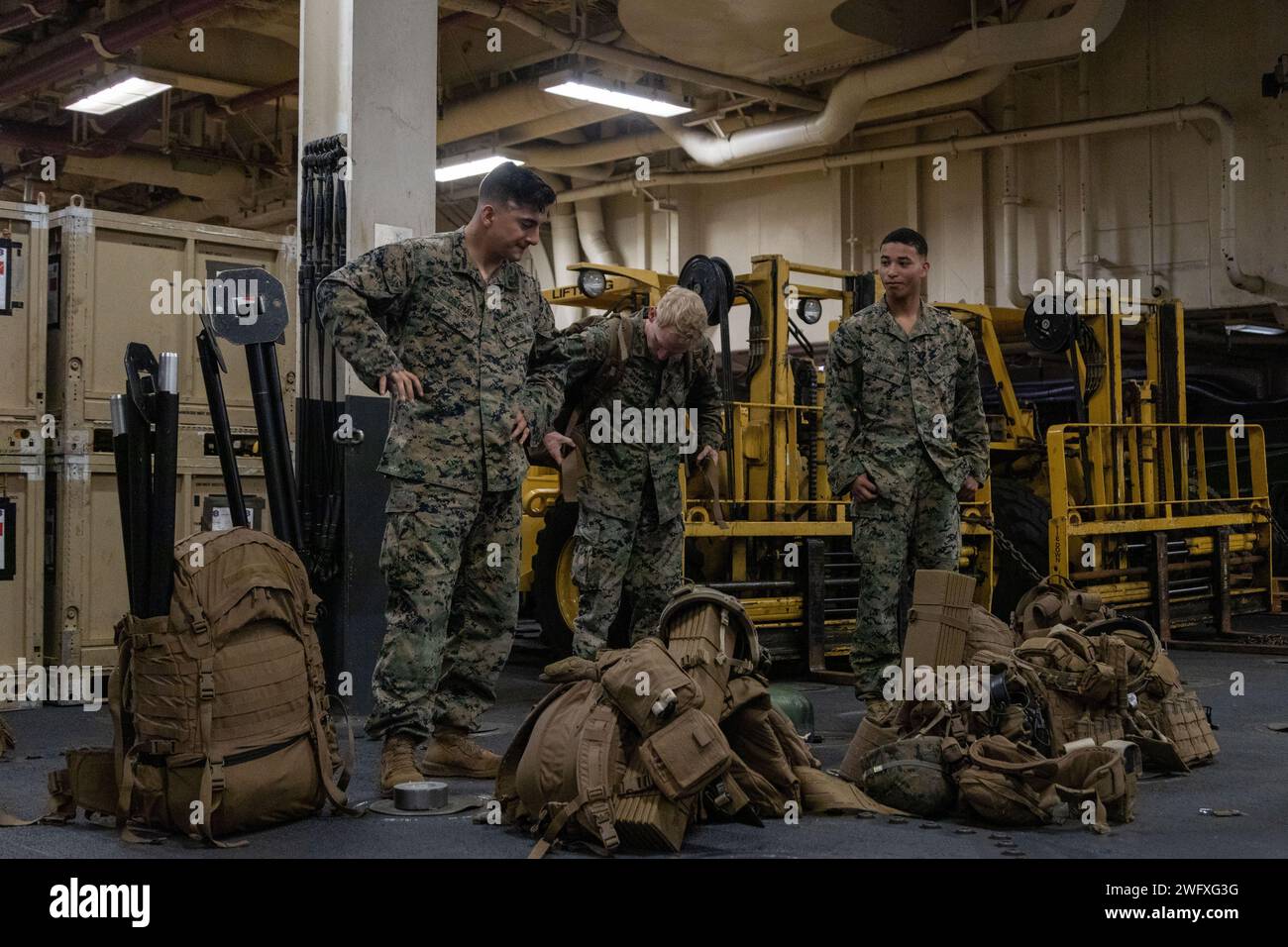 U.S. Marines with the command element, 31st Marine Expeditionary Unit ...