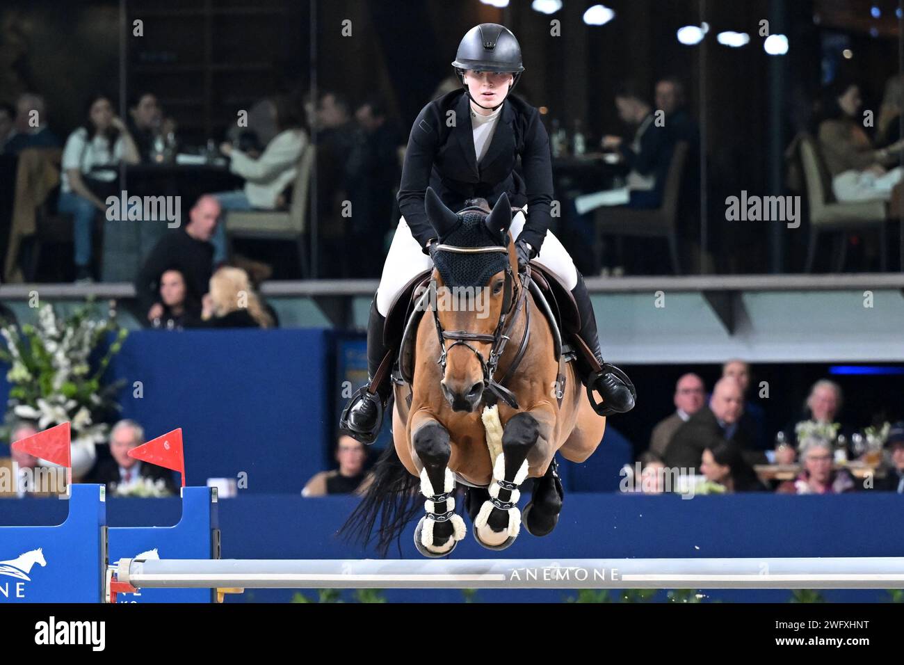 AMSTERDAM - Aura Vasama with Canto Bruno during the Longines FEI ...