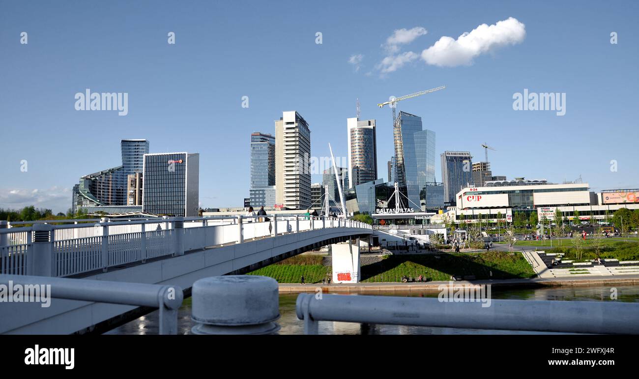 Vilnius (Lithuania), White Bridge. The view to the modern glass ...