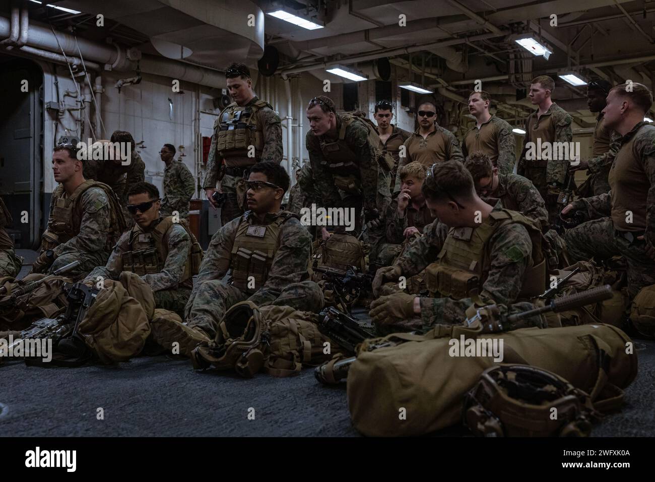 U.S. Marines with Battalion Landing Team 1/1, 31st Marine Expeditionary ...