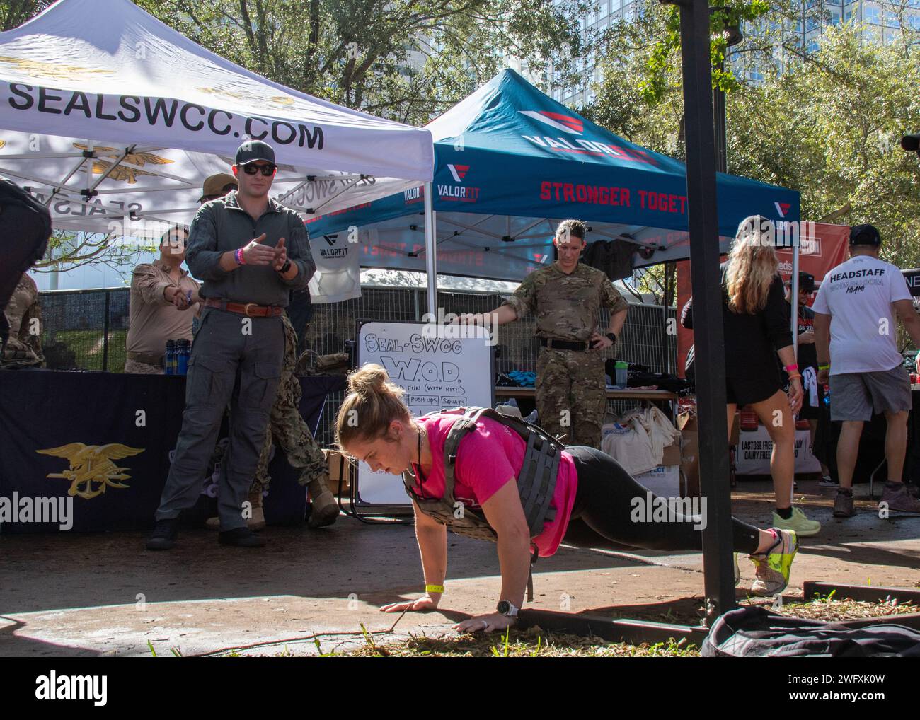 240112-N-LW994-1203 – MIAMI (Jan. 12, 2024) - A Special Warfare Combat ...