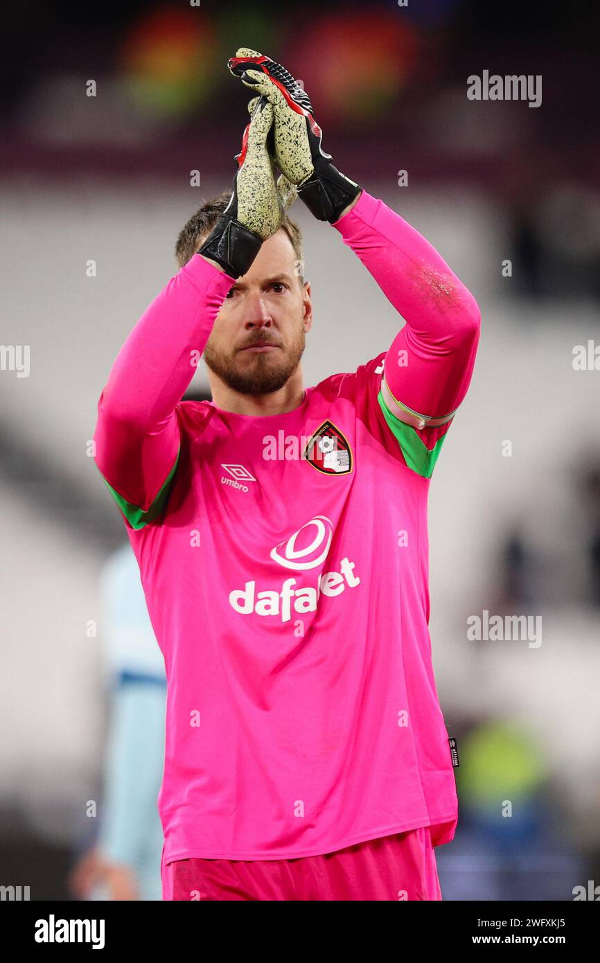 Bournemouth fans uk hi-res stock photography and images - Alamy