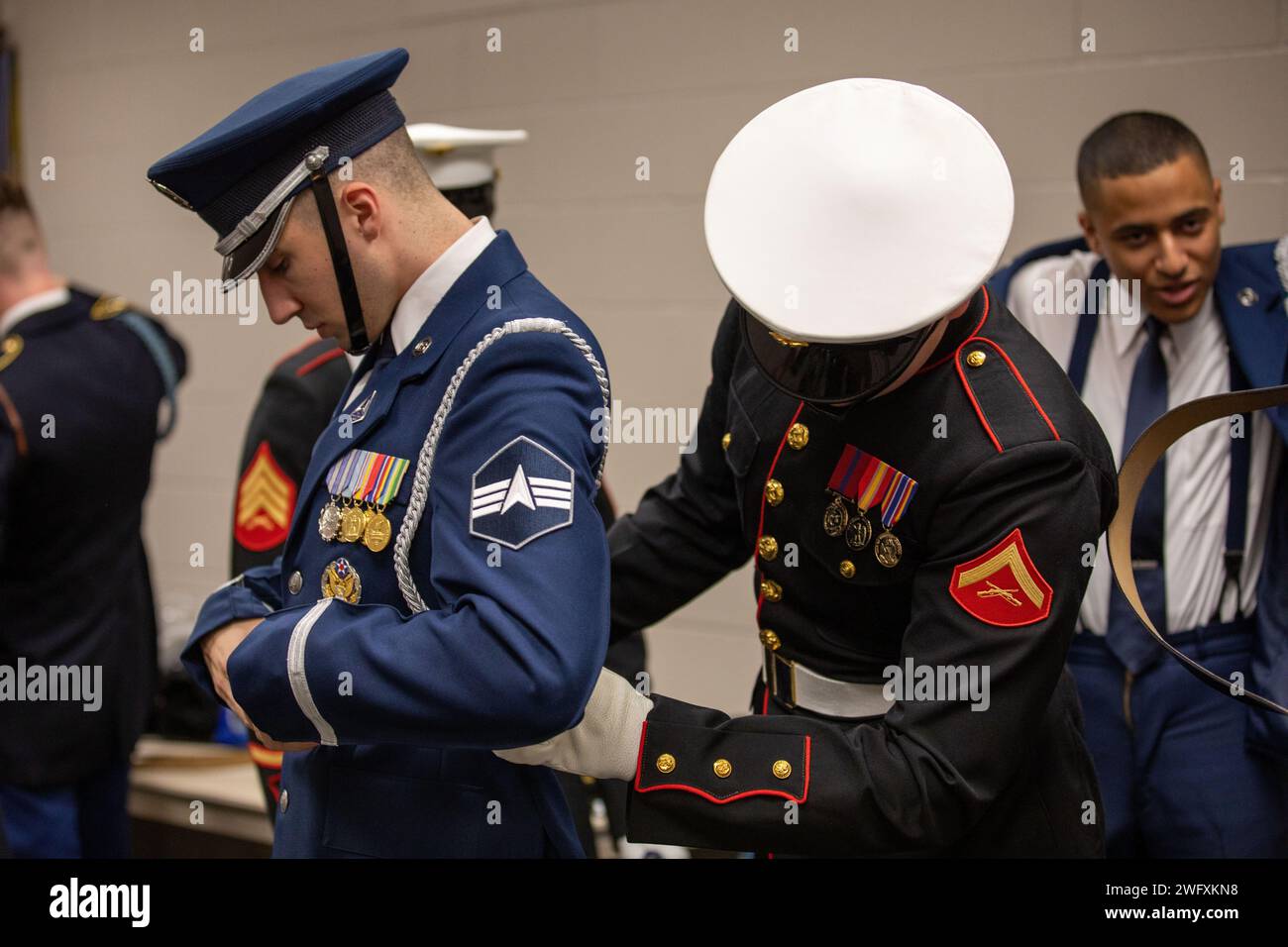 The Joint Armed Forces Color Guard, along with Soldiers from the United ...