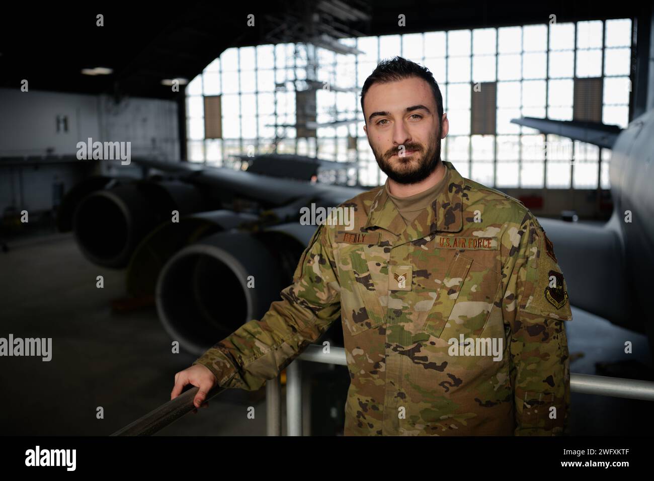 U.S. Air Force Staff Sgt. Eric Reilly, 6th Maintenance Squadron ...
