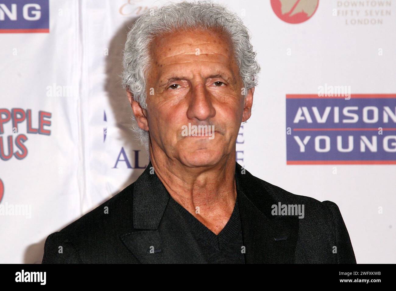 Joseph abboud hi-res stock photography and images - Alamy