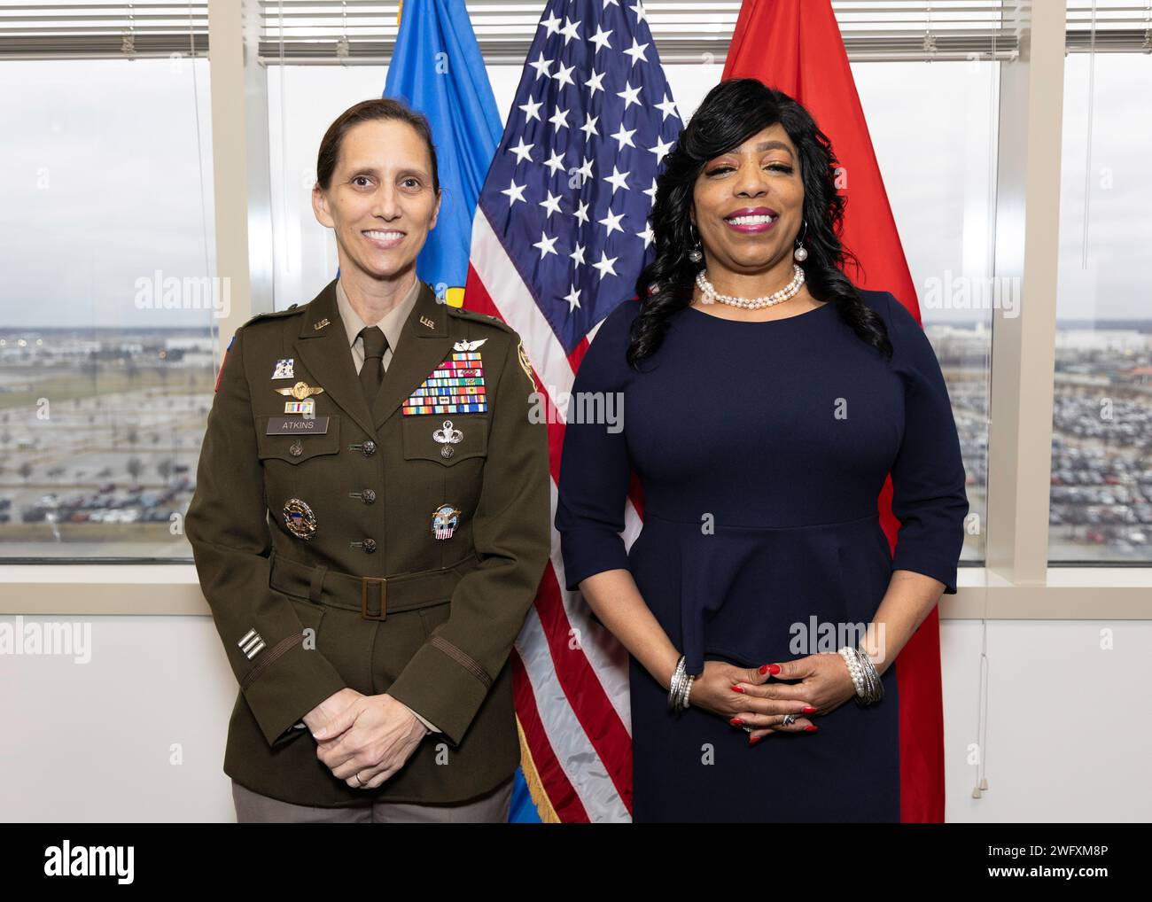 Defense Logistics Agency Land and Maritime Commander Army Brig. Gen ...