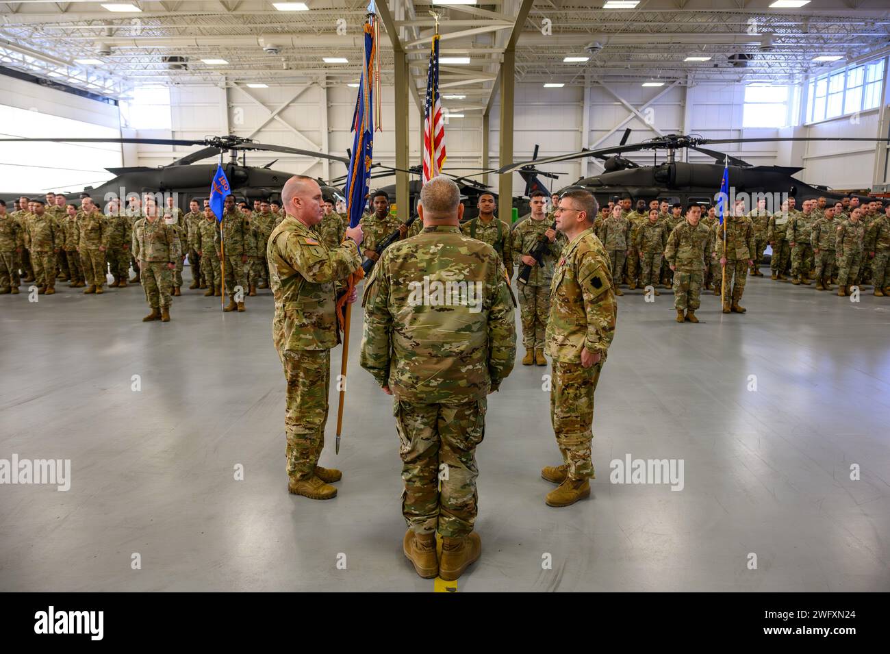 U.S. Army Lt. Col. Eric J. Tolska relinquishes command of the 1-150th ...