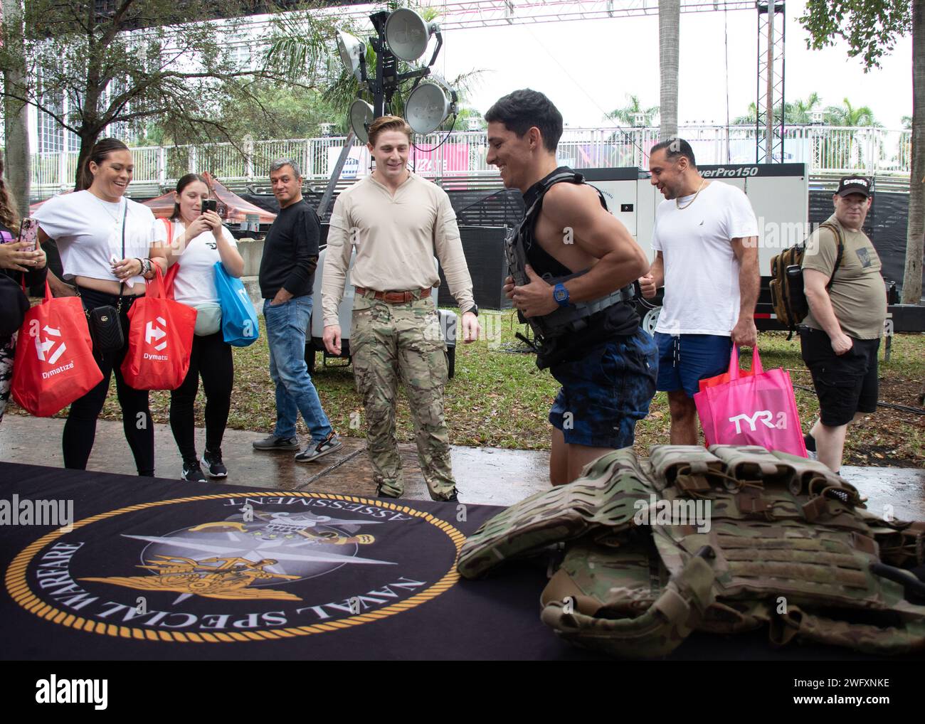 240111-N-LW994-1106 – MIAMI (Jan. 11, 2024) - A Special Warfare Combat ...