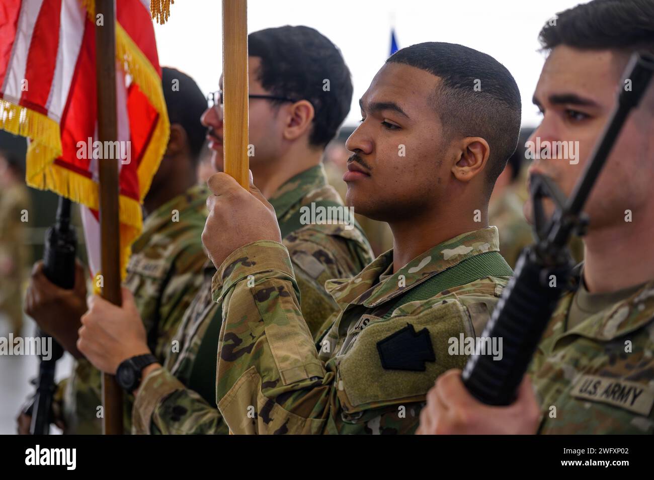 U.S. Army Lt. Col. Eric J. Tolska relinquishes command of the 1-150th ...