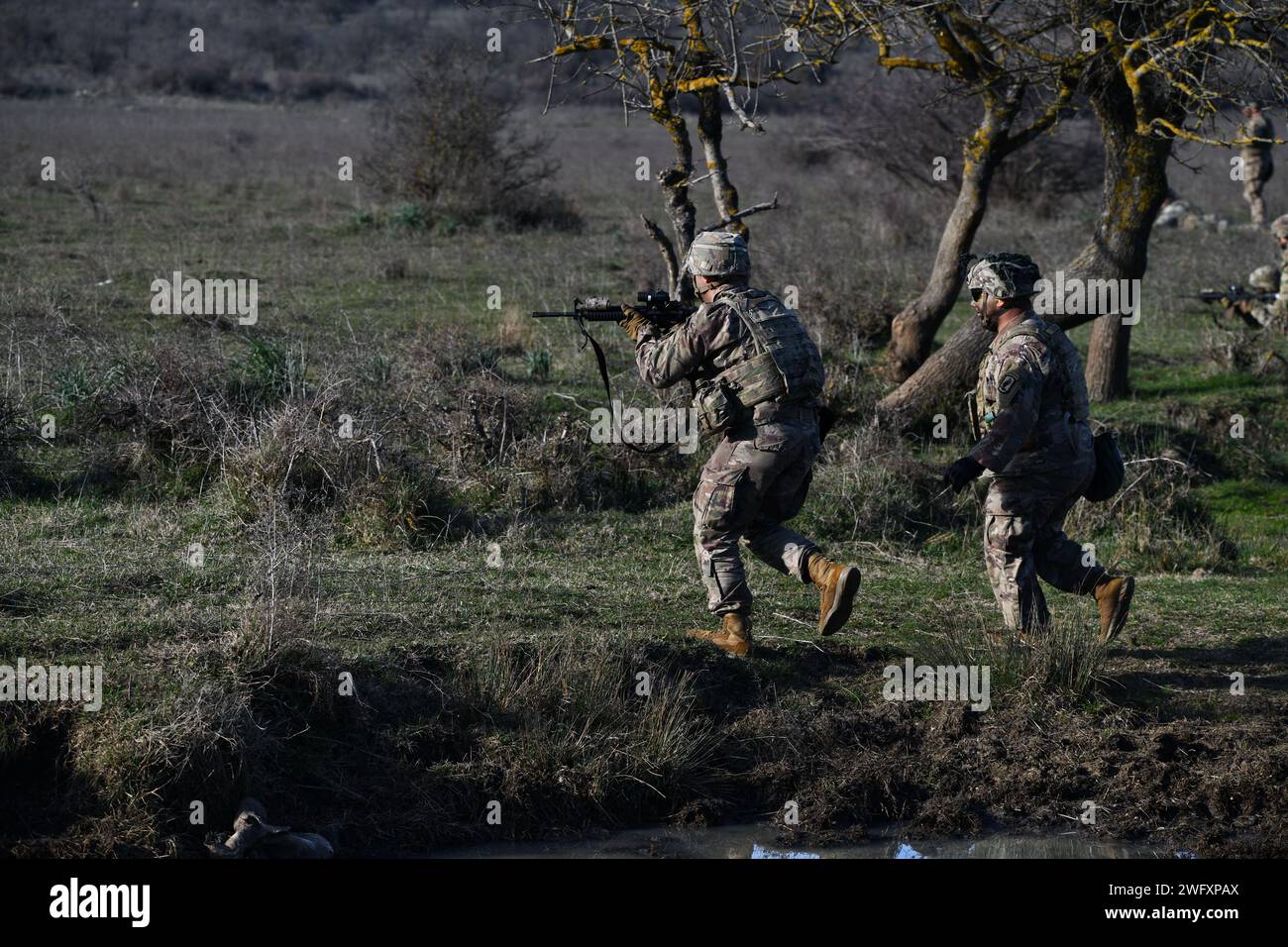 U.S. Army paratroopers assigned to the 173rd Brigade Support Battalion ...