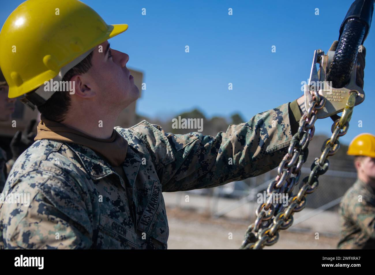 A U.S. Marine with Romeo Battery, Battalion Landing Team 1/8, 24th ...