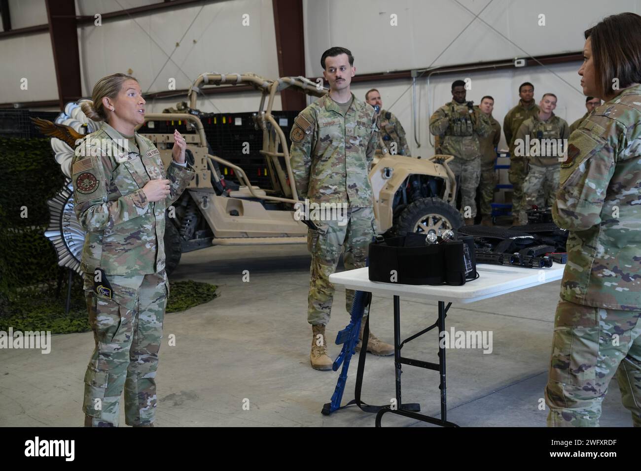 120 bass hi-res stock photography and images - Alamy