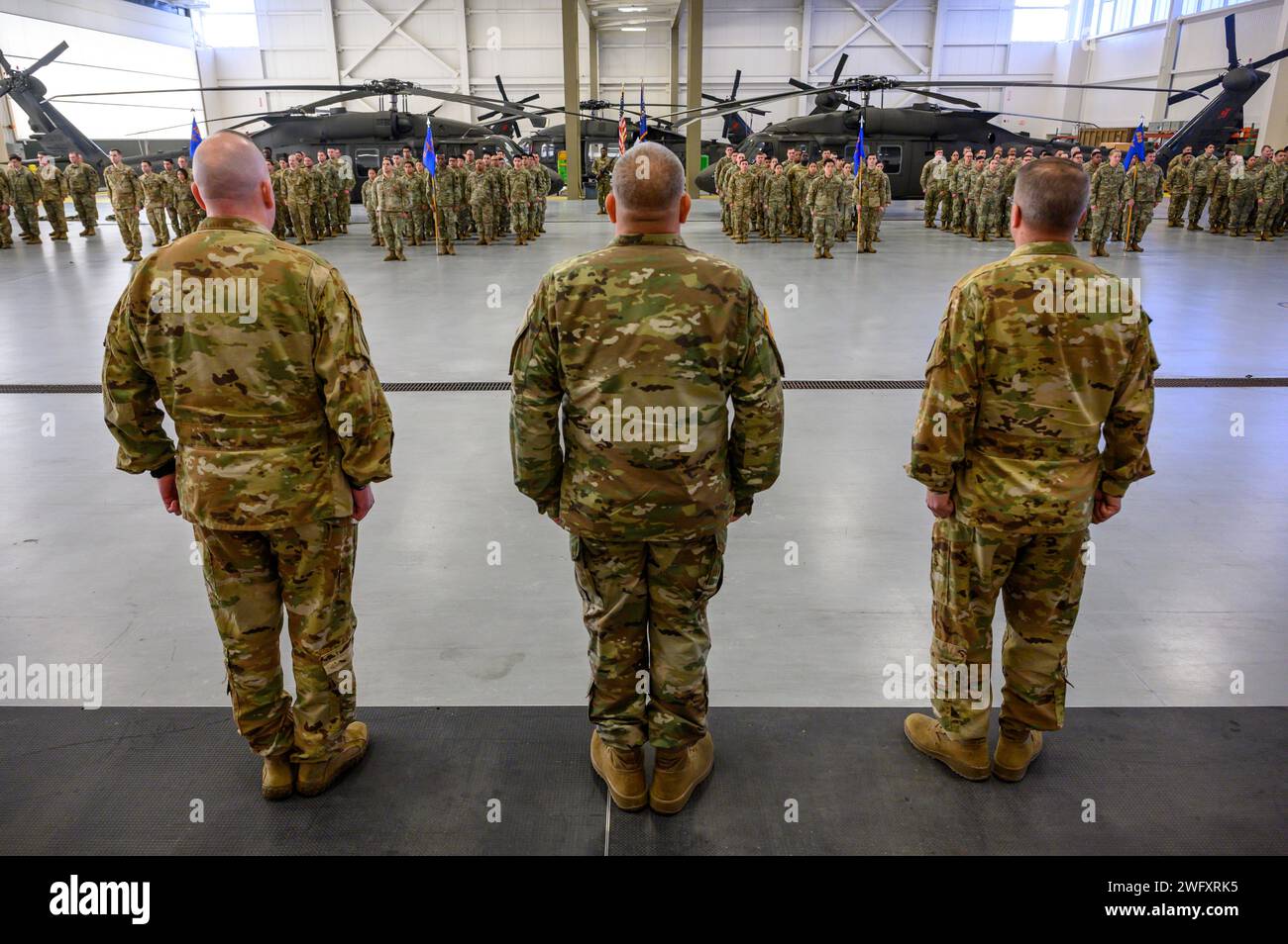 U.S. Army Lt. Col. Eric J. Tolska relinquishes command of the 1-150th ...