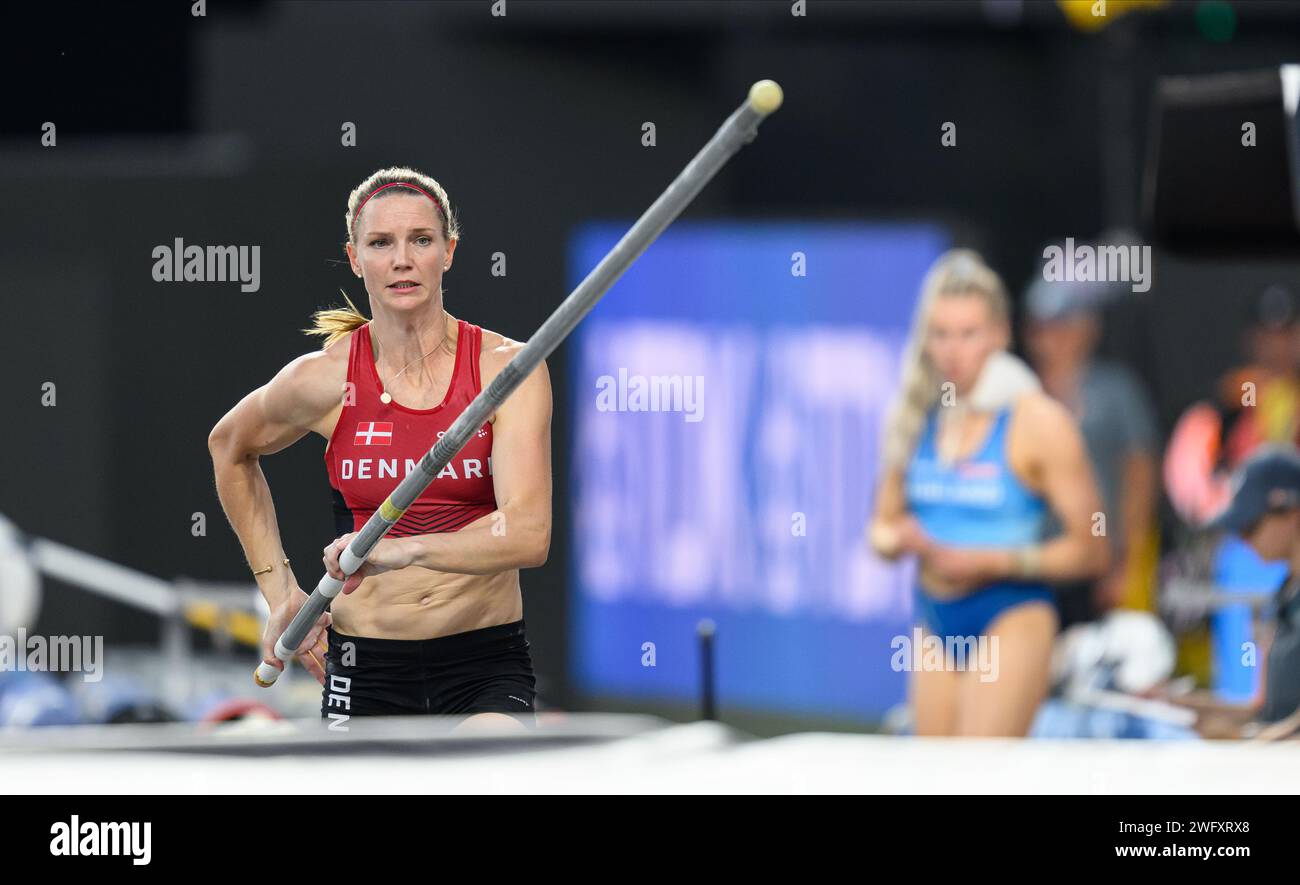 Caroline Bonde HOLM participating in the Pole Vault at the World ...