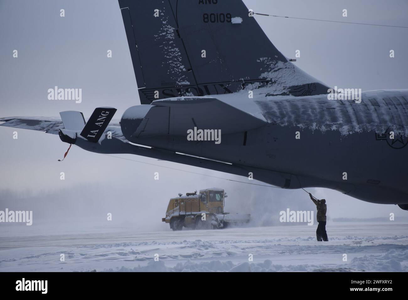 Members of the Iowa Air National Guard’s 185th Air Refueling Wing Civil ...