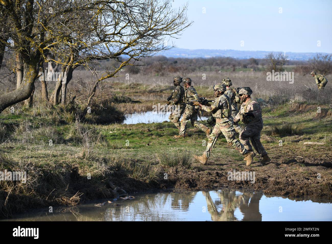 U.S. Army paratroopers assigned to the 173rd Brigade Support Battalion ...