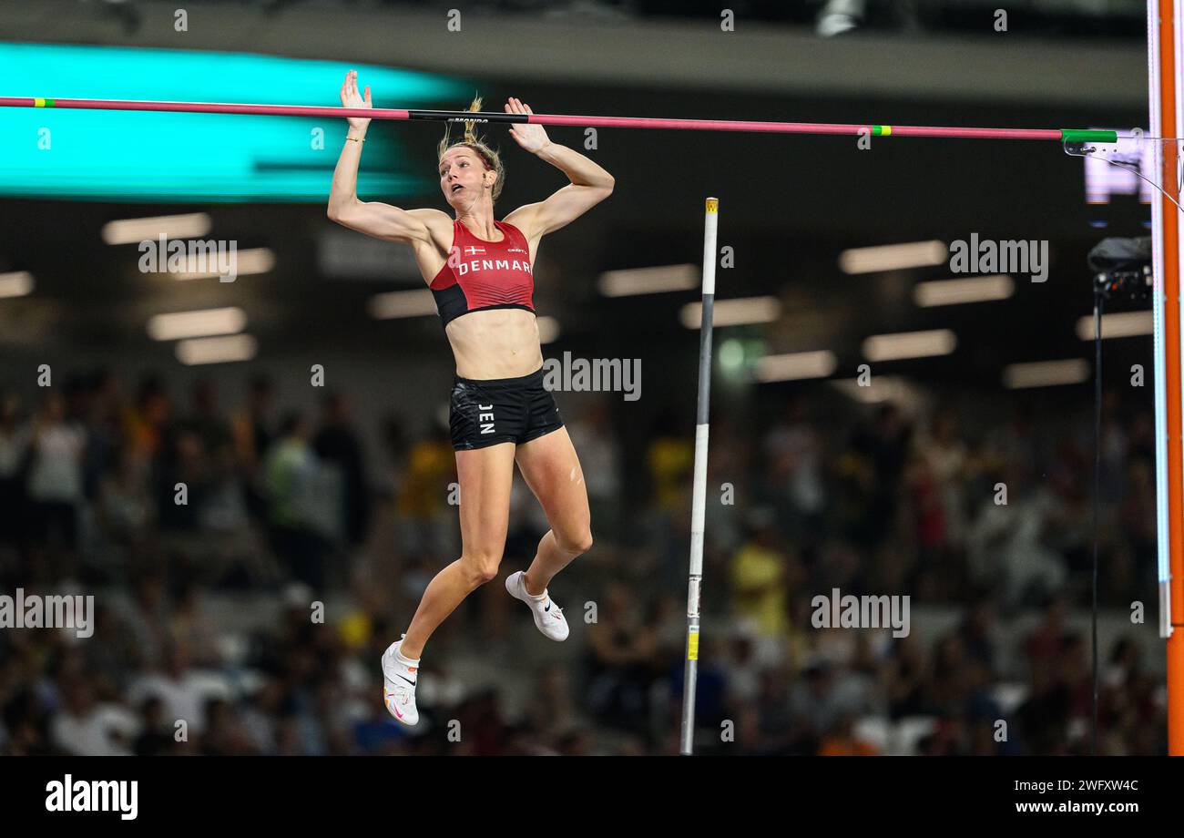 Caroline Bonde HOLM participating in the Pole Vault at the World ...