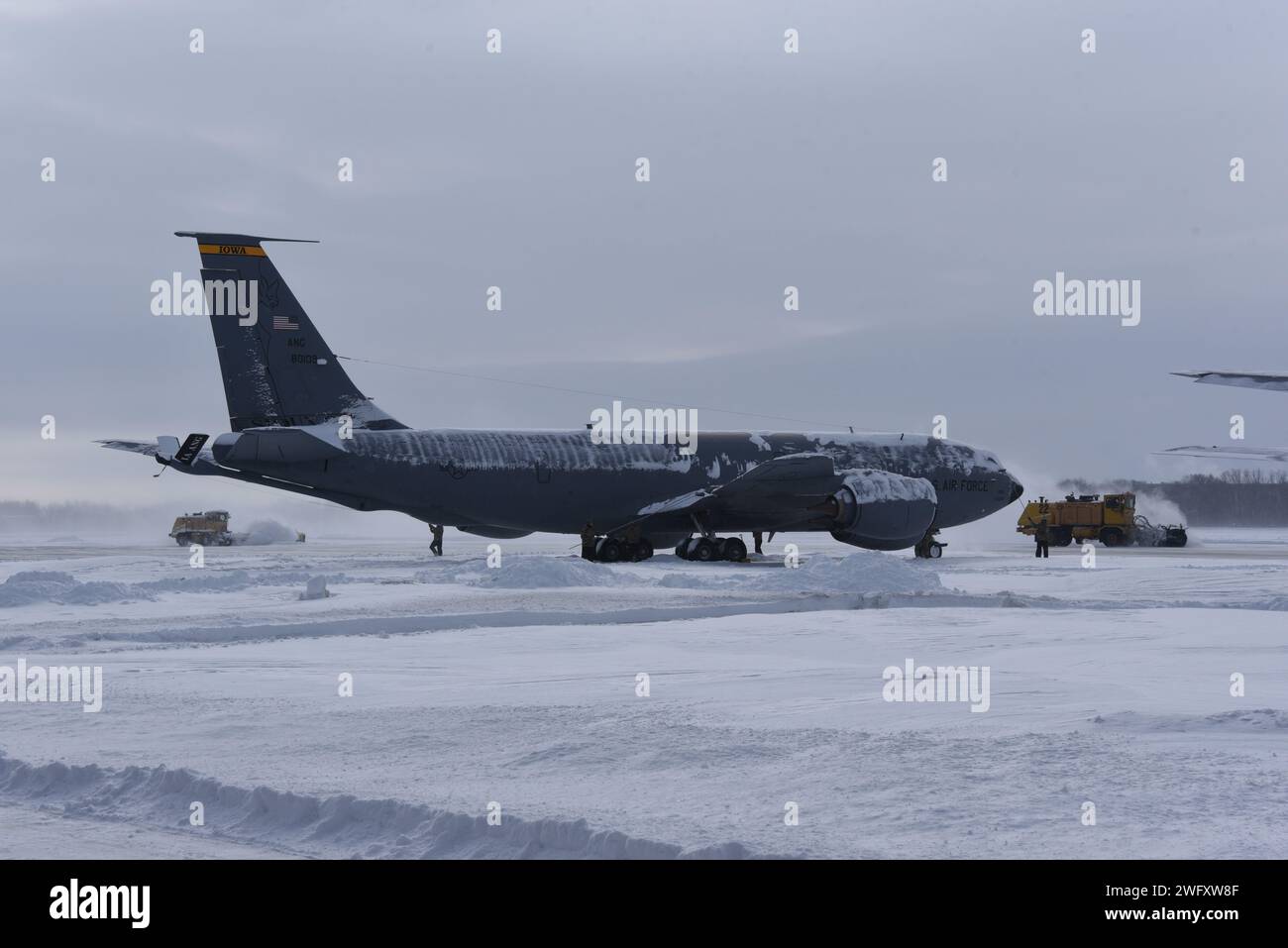 Members of the Iowa Air National Guard’s 185th Air Refueling Wing Civil ...