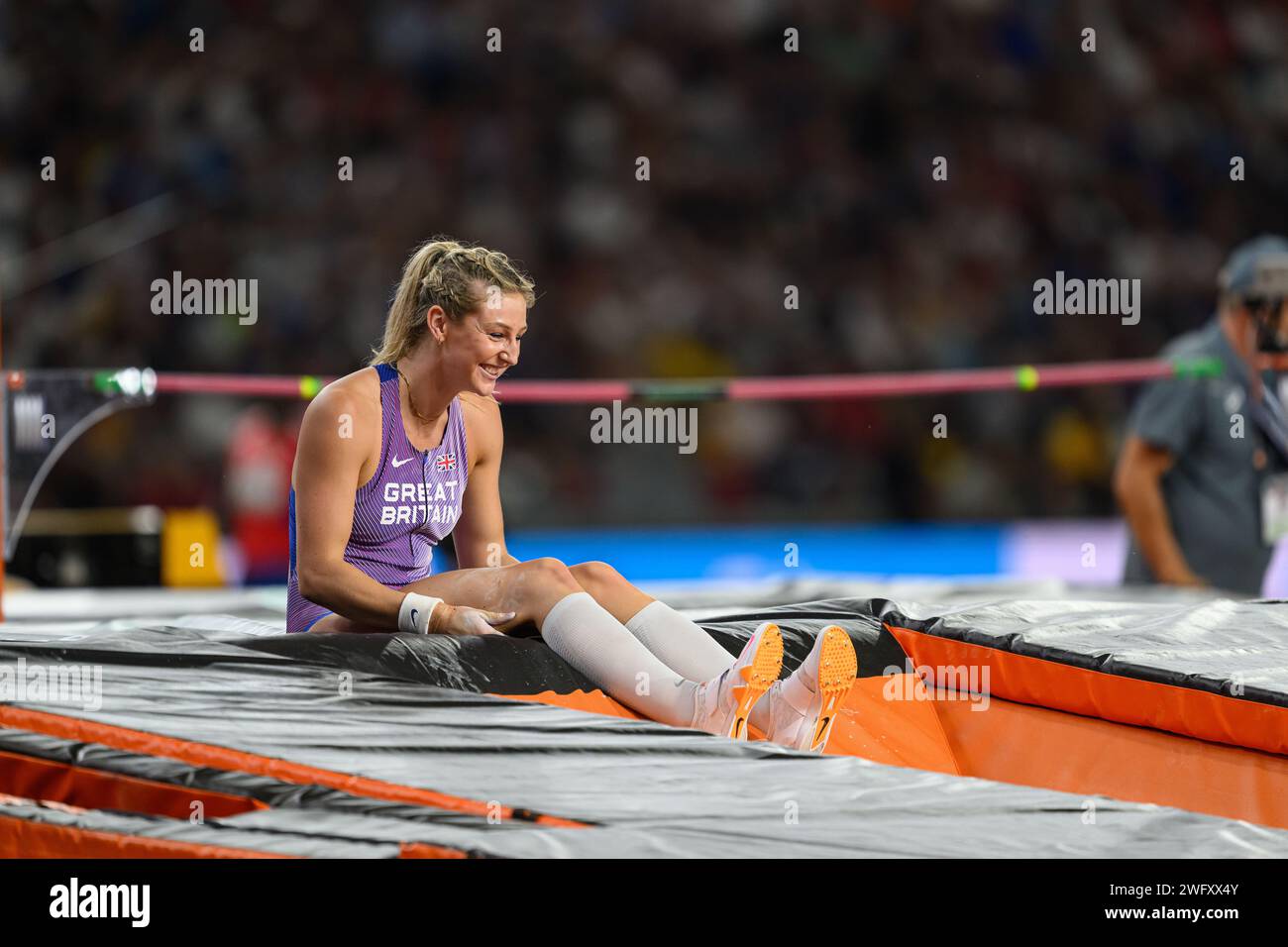 Molly CAUDERY participating in the Pole Vault at the World Athletics ...
