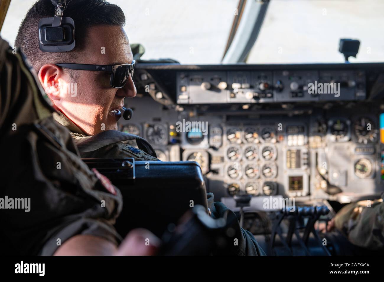 U.S. Air Force Lt. Col. Andrew Baer, 9th Air Refueling Squadron ...
