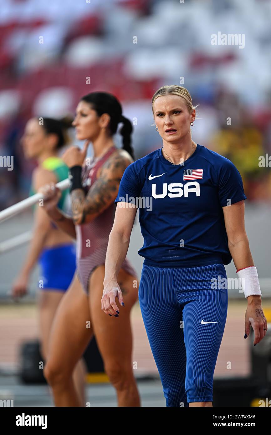 Katie MOON participating in the Pole Vault at the World Athletics ...
