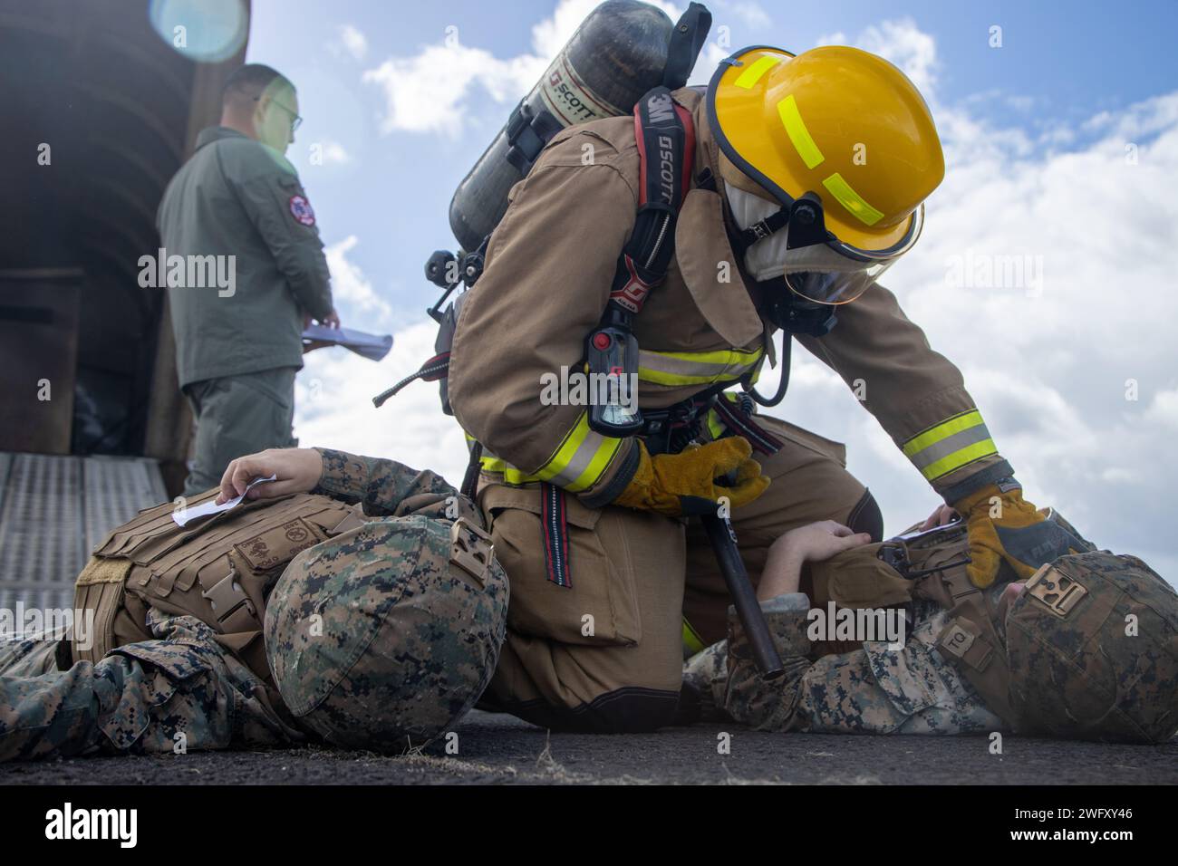 U.S. Marines with Aircraft Rescue and Fire Fighting (ARFF) assigned to ...