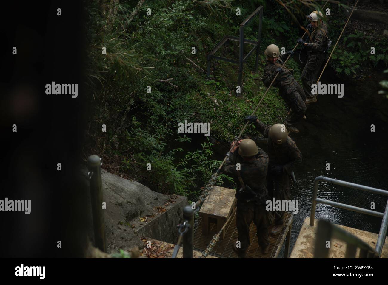 U.S. Marines with 4th Light Armored Reconnaissance Battalion, 4th ...