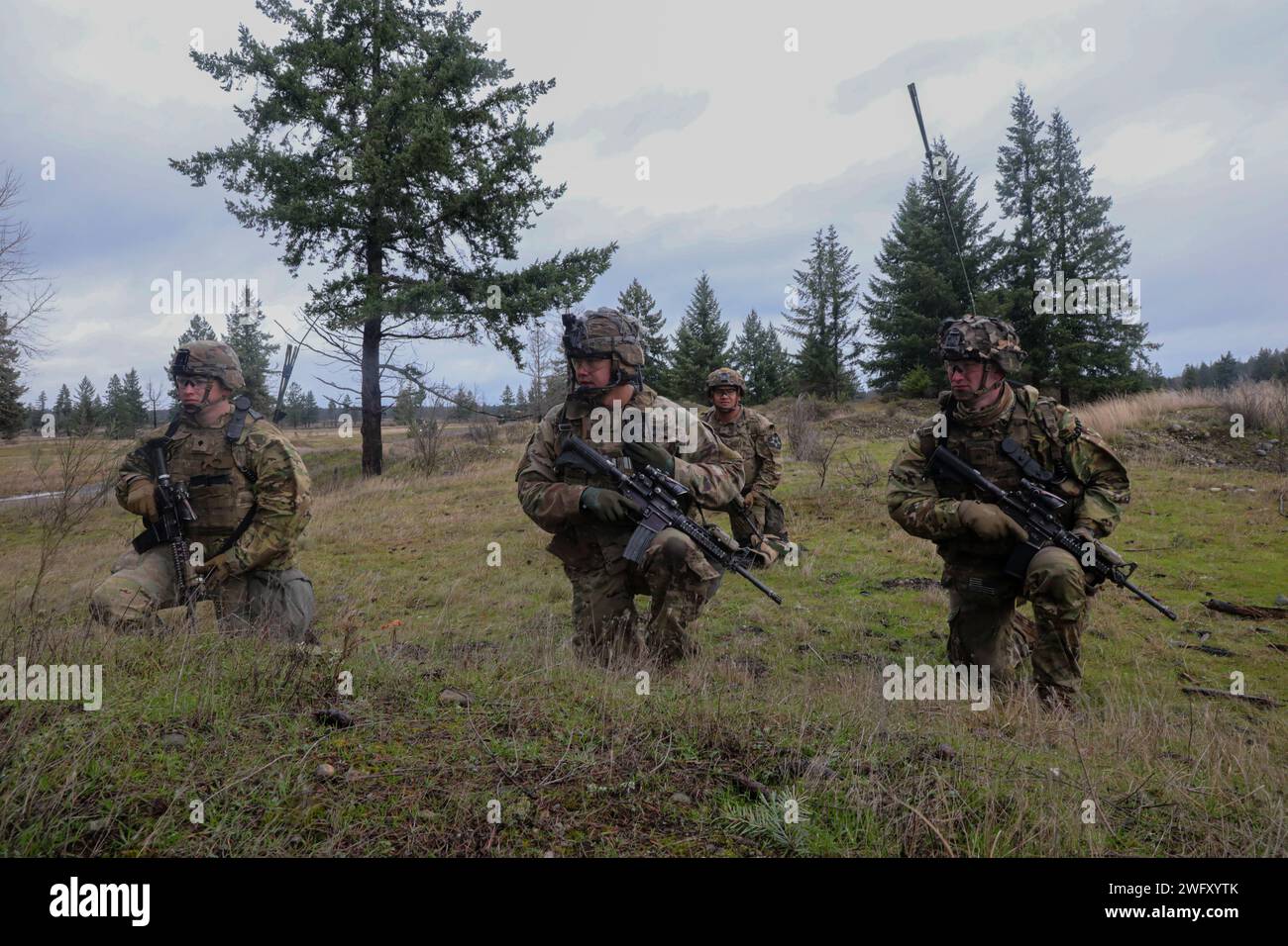 U.S. Soldiers, assigned 2nd Battalion, 3rd Infantry Regiment, 7th ...