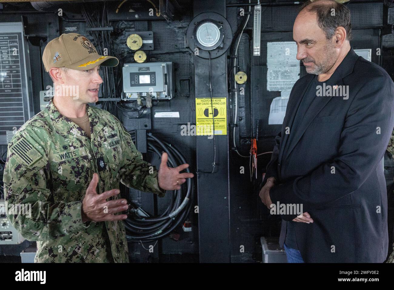 SINGAPORE—Cmdr. James “Nate” Watts, left, commanding officer, USS ...