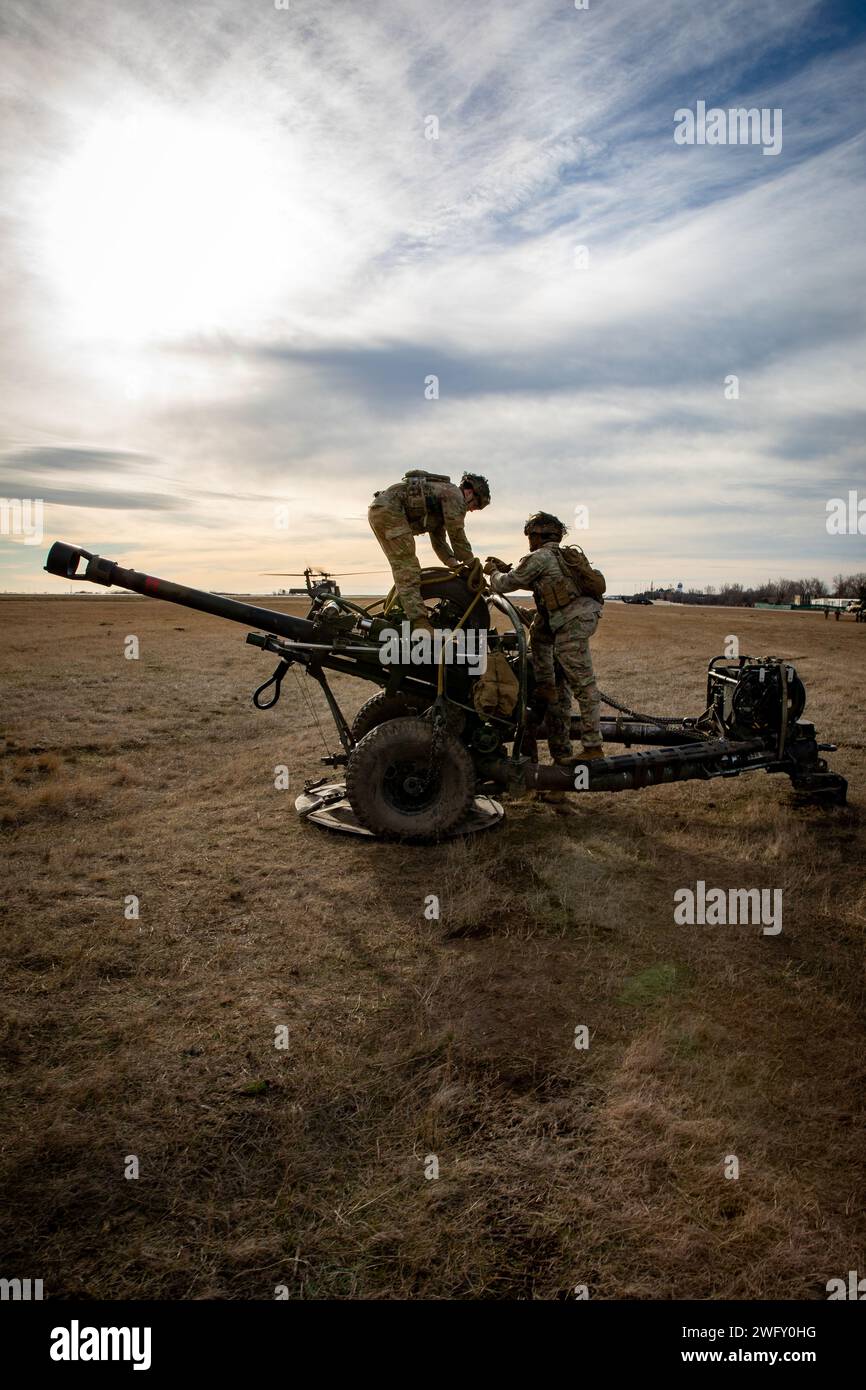 Artillery Soldiers from Bravo Battery, 3rd Battalion, 320th Field Artillery Regiment, 3rd ...