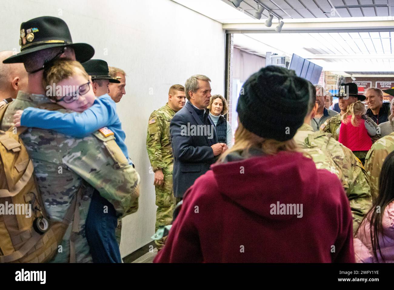 Nebraska Governor Jim Pillen helps to welcome home 10 Nebraska Army ...