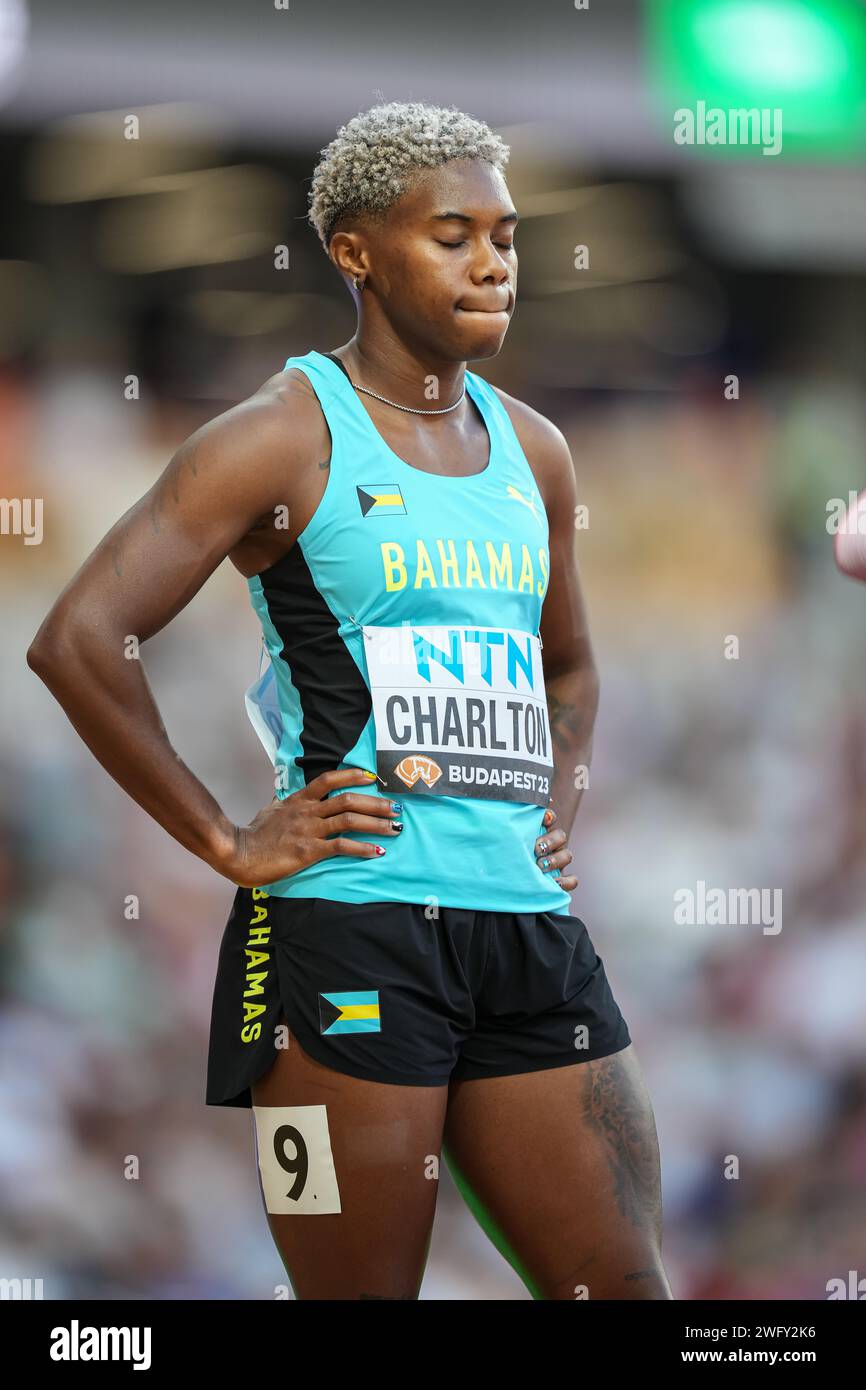 Devynne CHARLTON participating in the 100 meters hurdles at the World ...